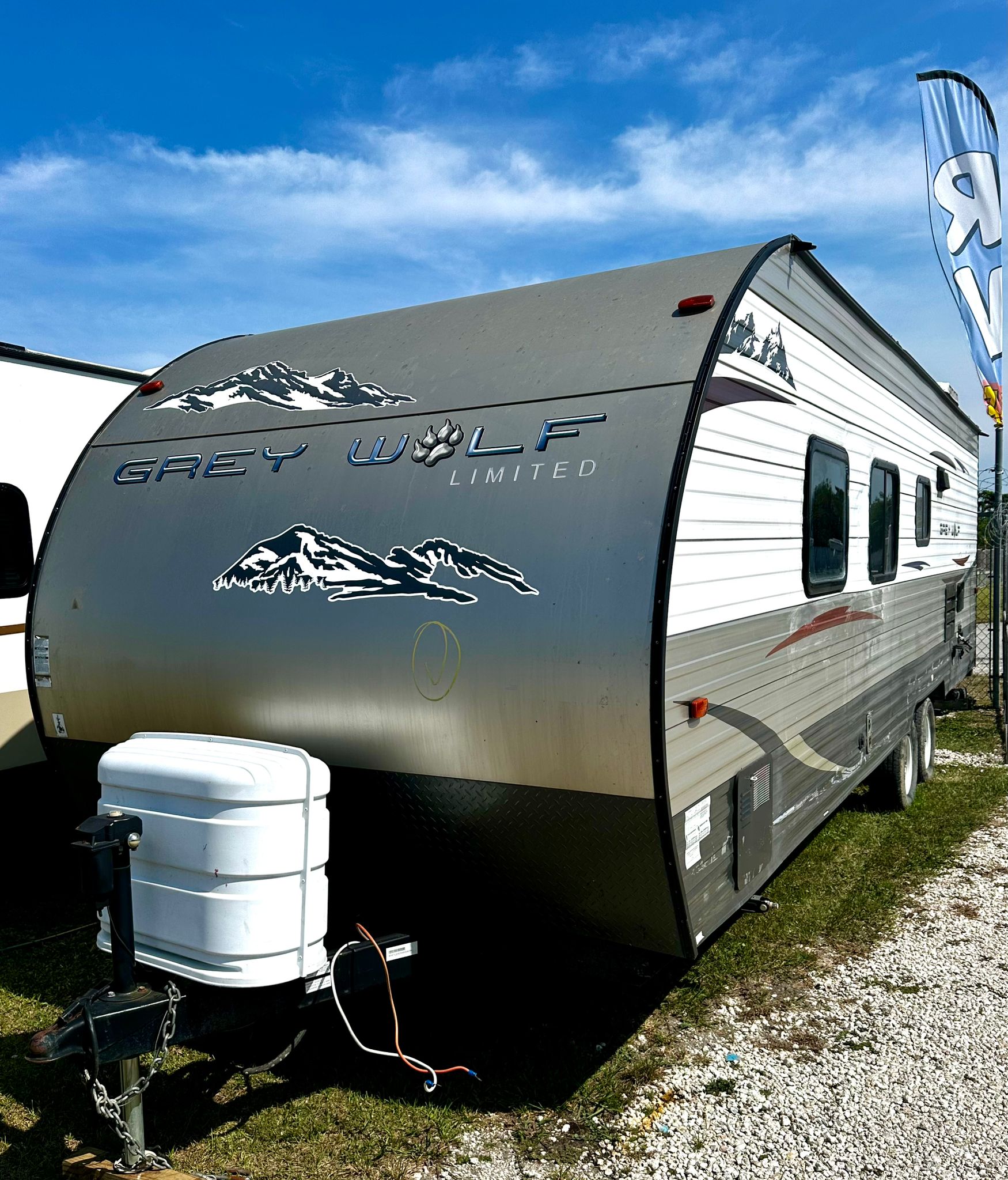 Grey Wolf RV 2014 – Kessell Auto & Rv Corp