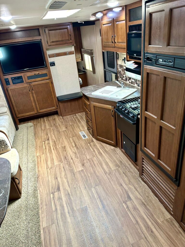 Jayco RV 2016 – Kessell Auto & Rv Corp
